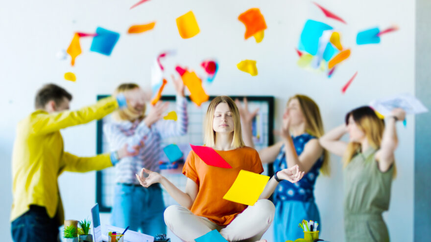 How to Deal with Disruptive Meeting Behavior - GLOBIS Insights